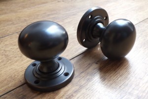 Black Bronze Door Knob | British Ironmongery