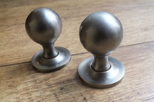 Rustic Door Knobs | British Ironmongery